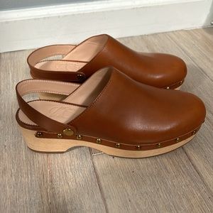 J. Crew | Shoes | J Crew Convertible Leather Clogs Size 7 Euc Rich Oak ...